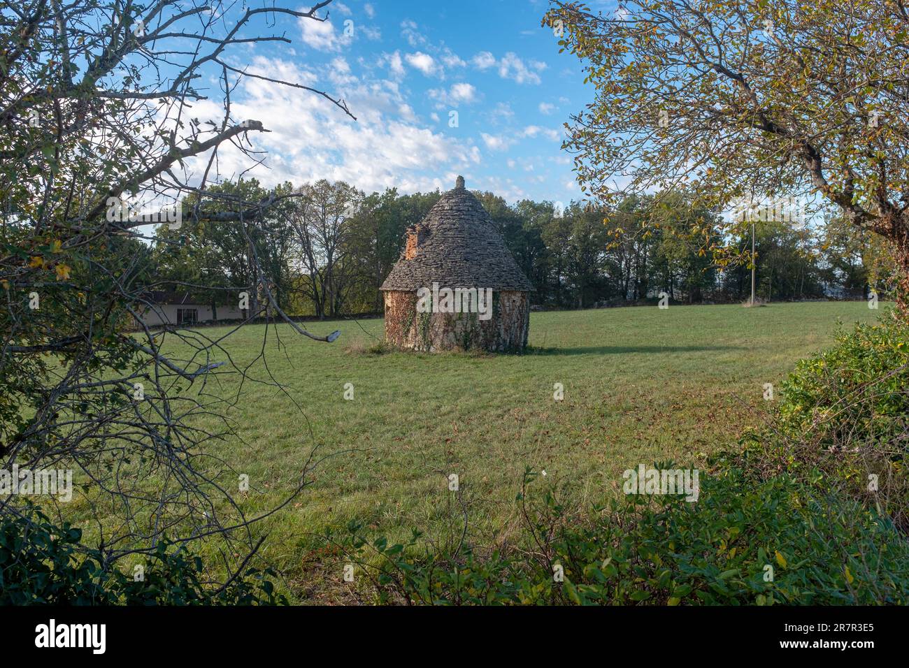 Old dovecot hi-res stock photography and images - Alamy