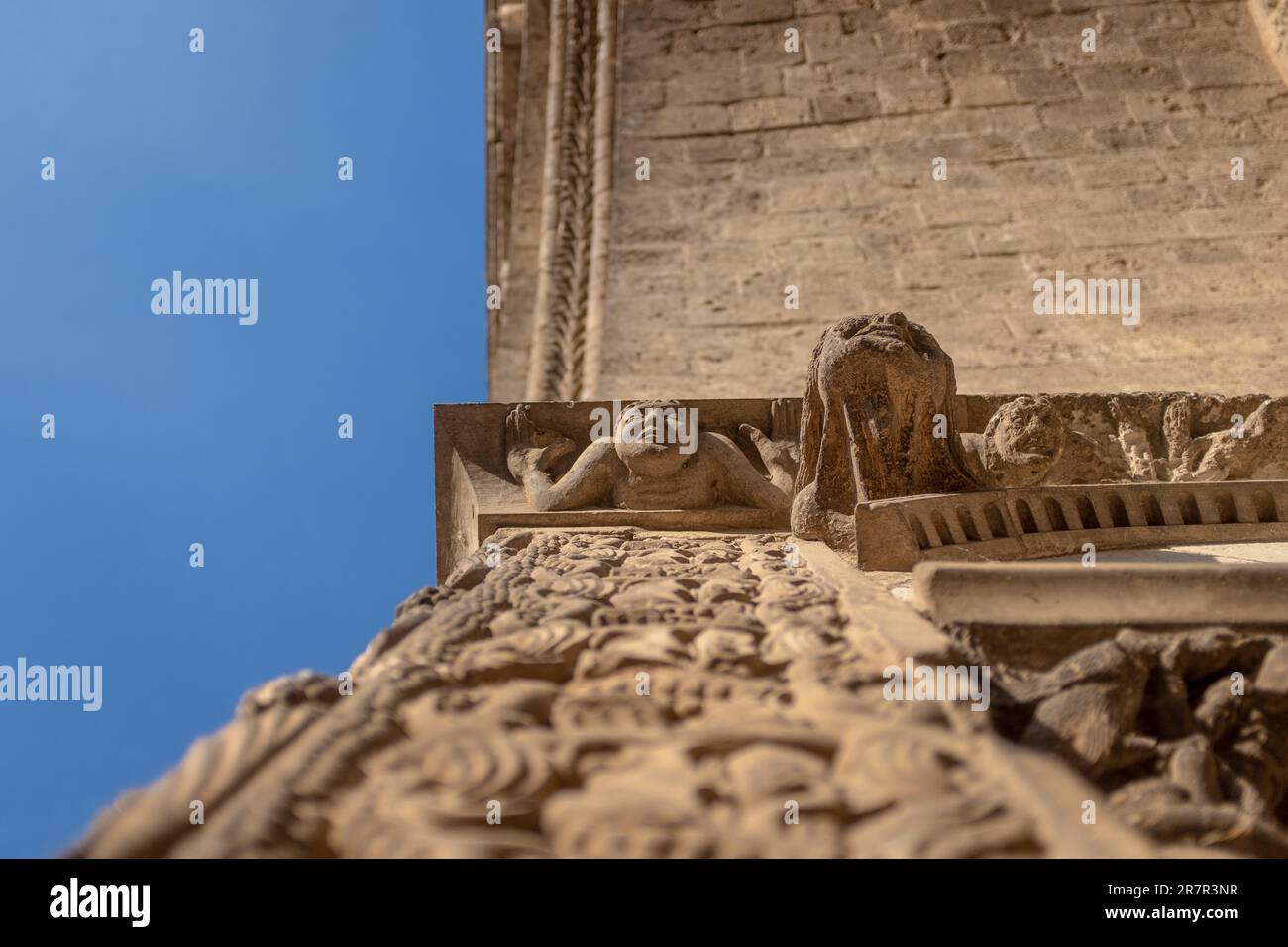 Close-up view, with a shallow depth of field, of the hell side of the ...