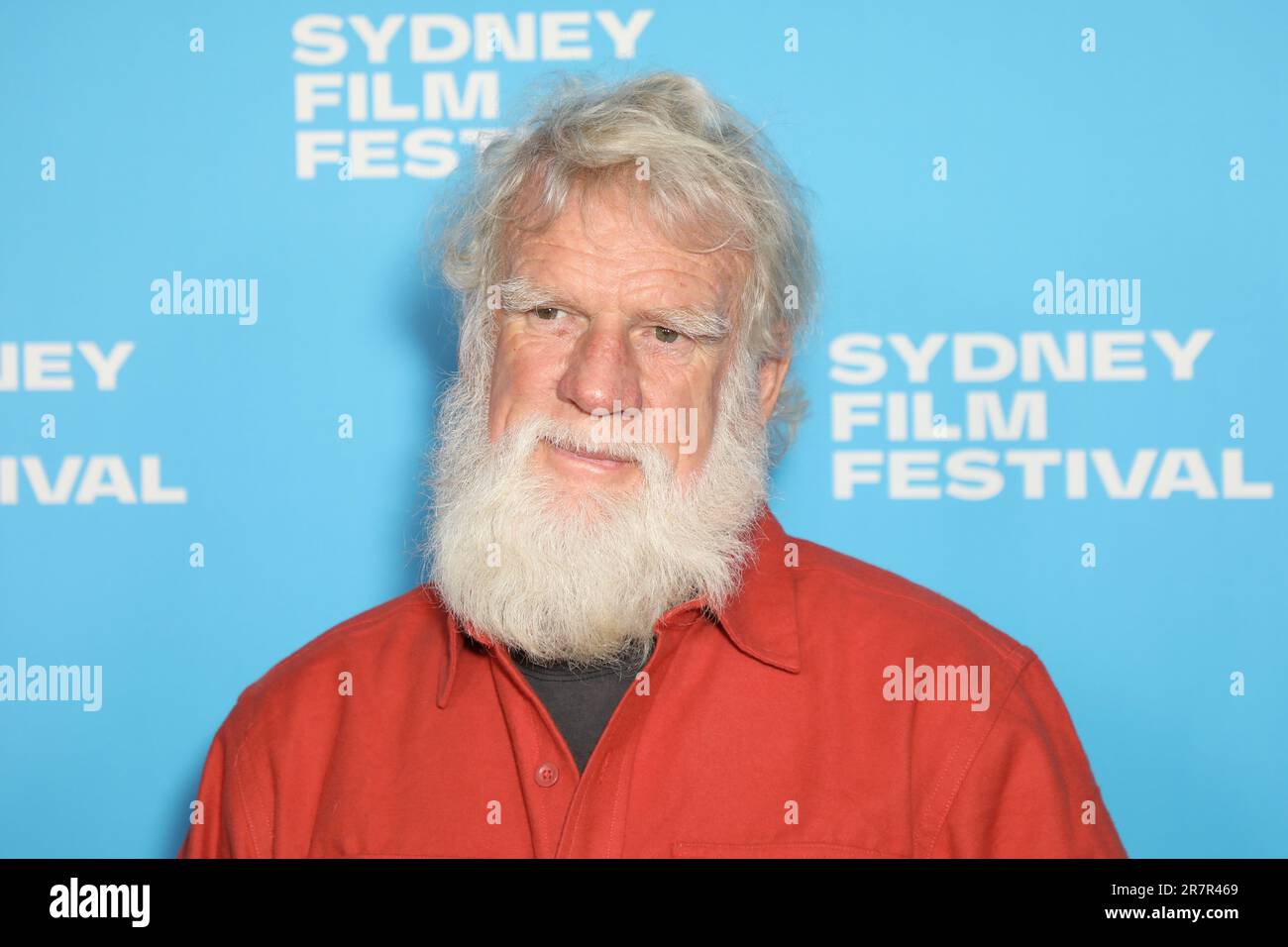 Dark emu story hi-res stock photography and images - Alamy