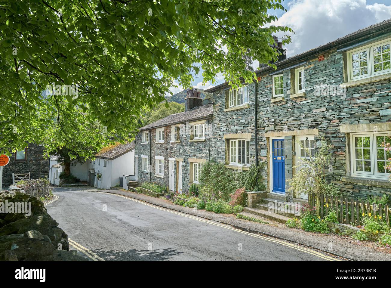 Houses are built of slate hi-res stock photography and images - Alamy