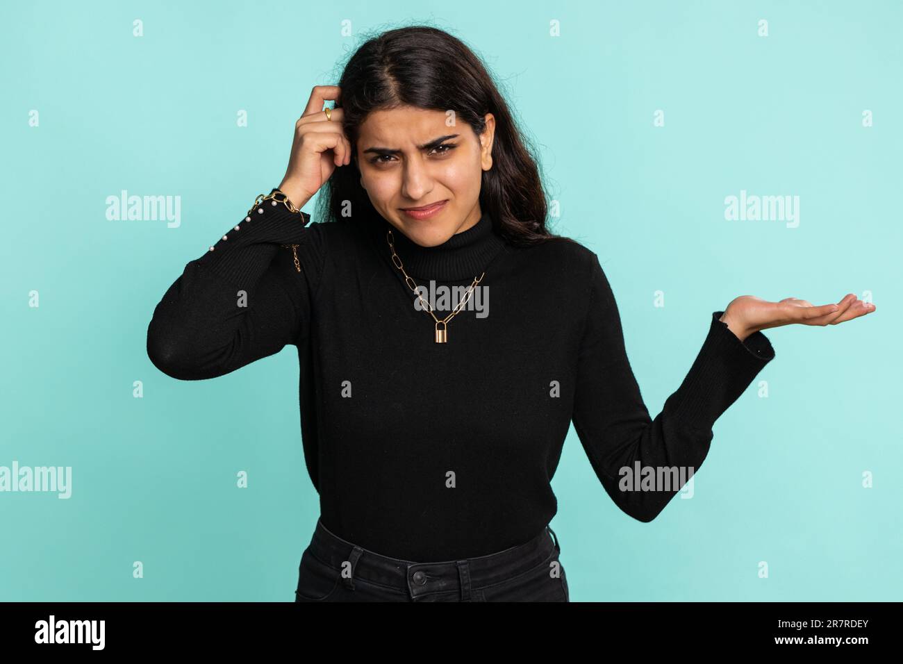 No idea, I dont know answer. Puzzled clueless uncertain indian pretty ...