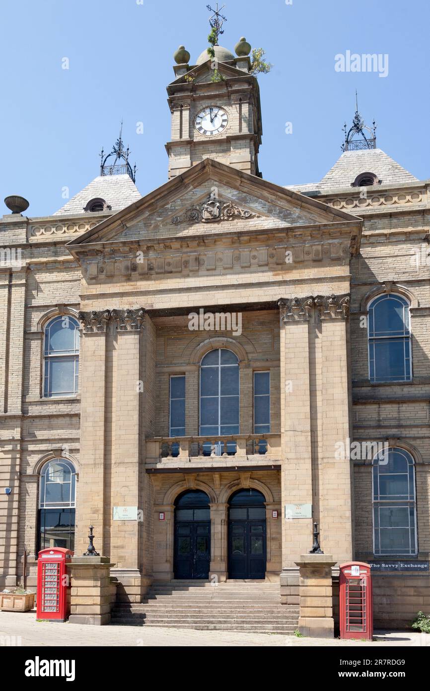 Former Town Hall, Elland, West Yorkshire Stock Photo - Alamy