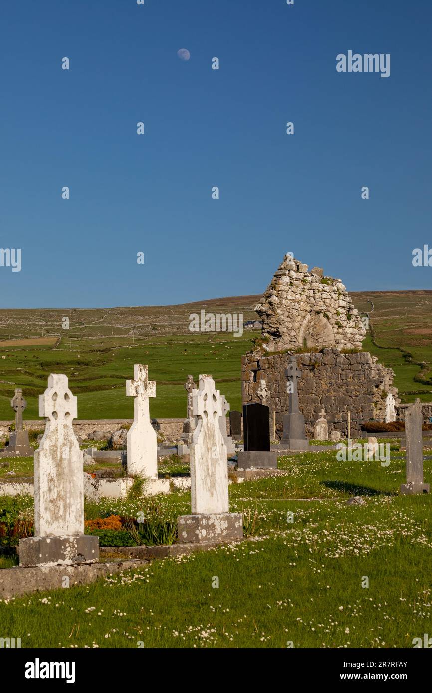 Moon ireland hi-res stock photography and images - Alamy