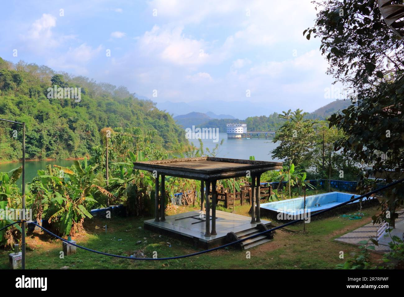 View to the reservoir in front of the peruvannamuzhi (peruvannamoozhi ...