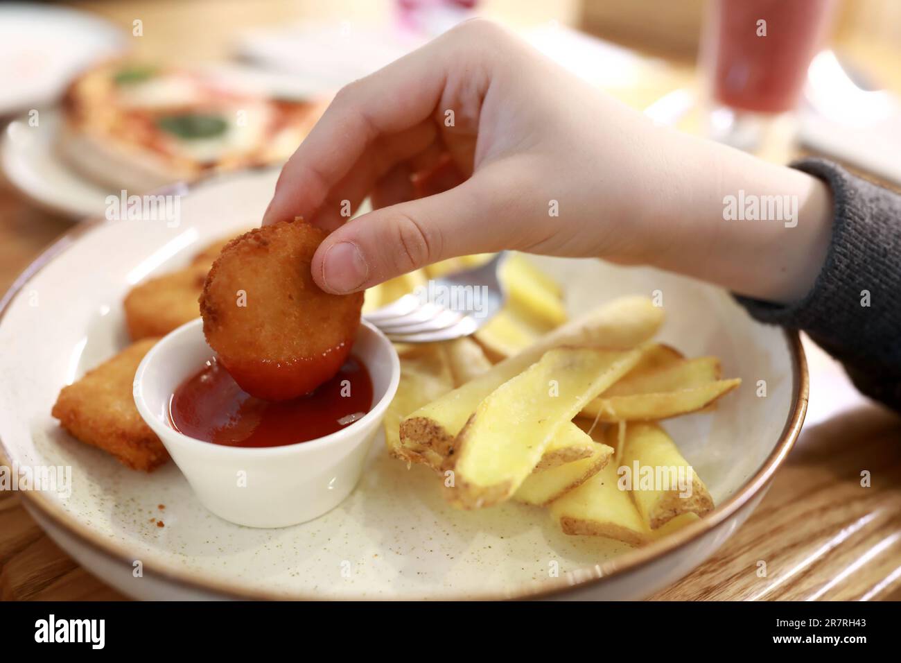 Chicken nugget dipping hi-res stock photography and images - Alamy