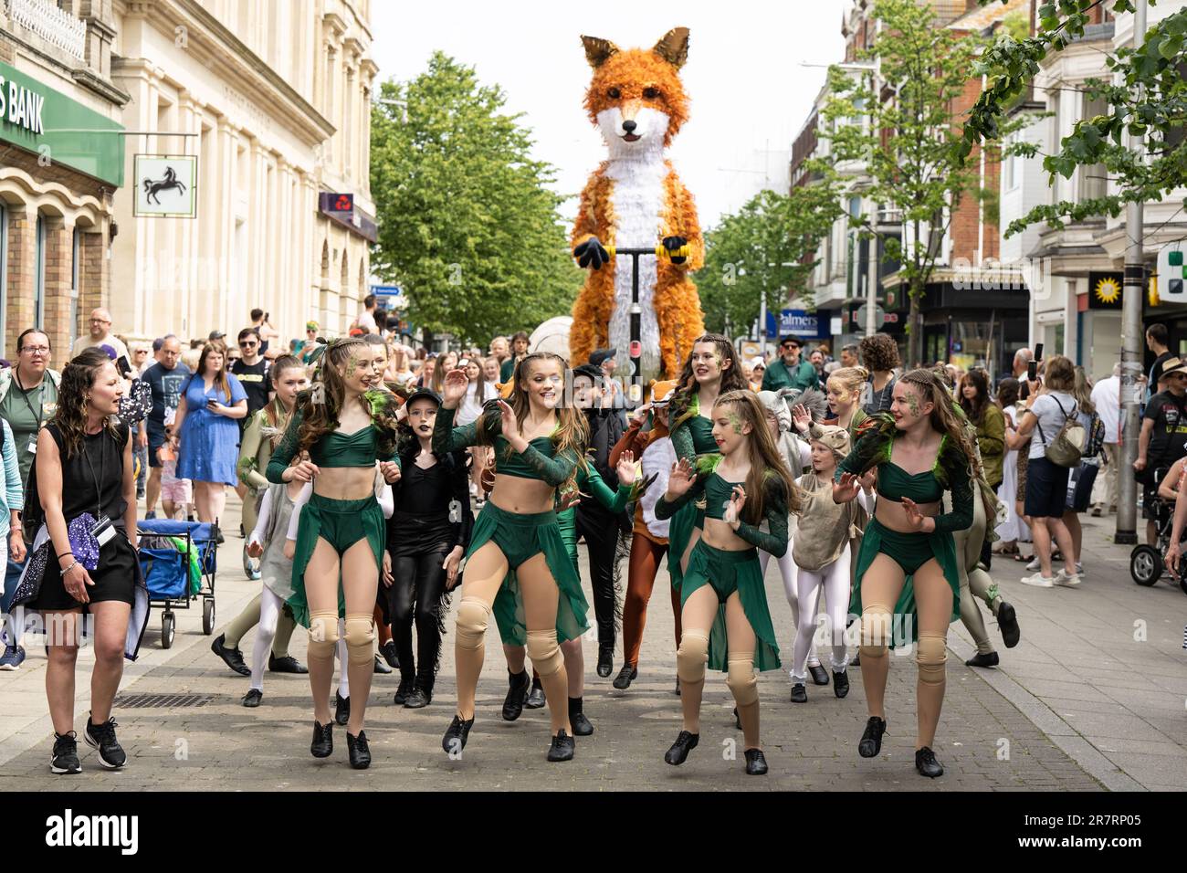 EDITORIAL USE ONLY Puppet Farrah the Fox parades the streets of ...