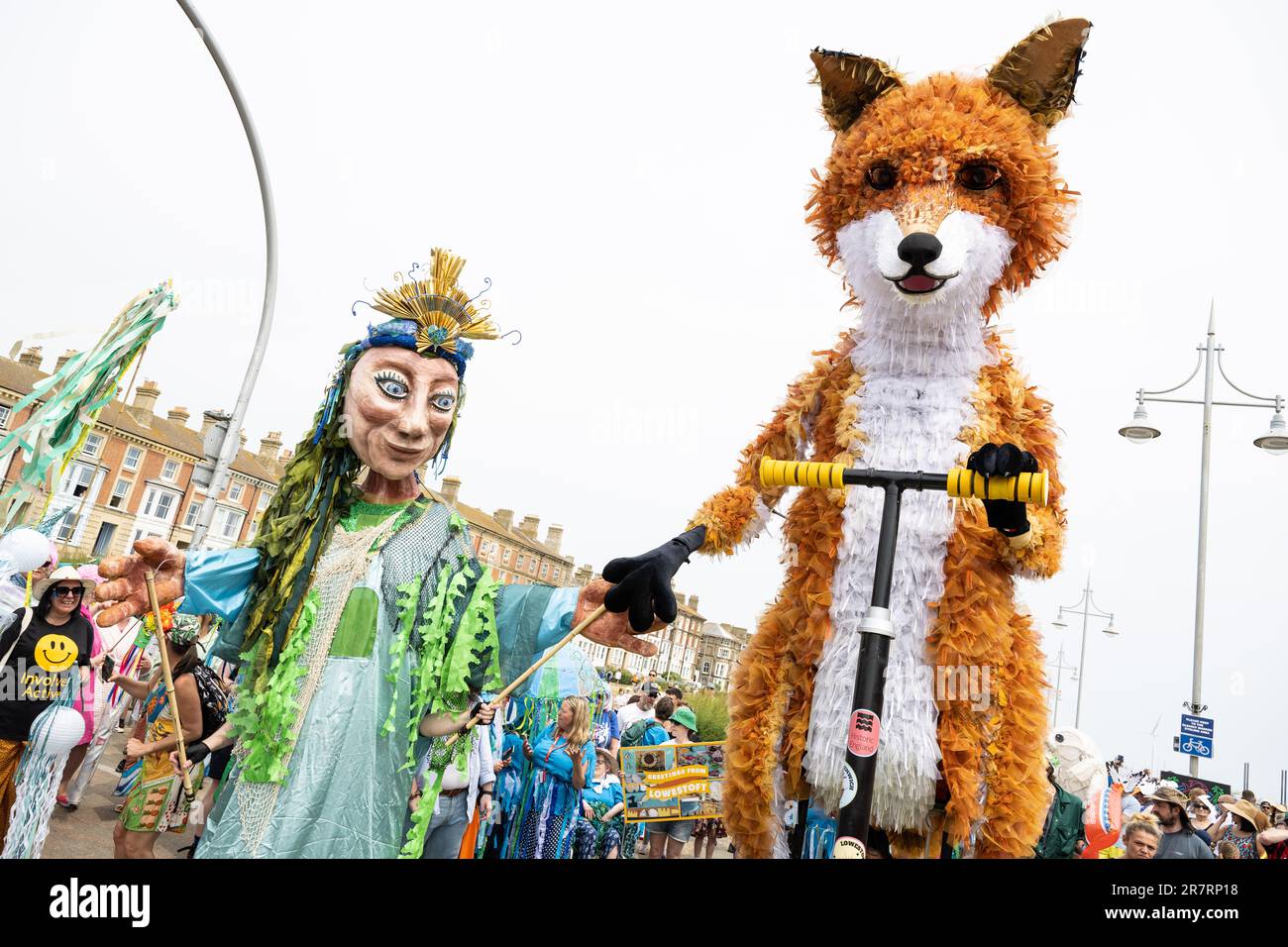 EDITORIAL USE ONLY Puppets Farrah the Fox and Sol parade the streets of ...