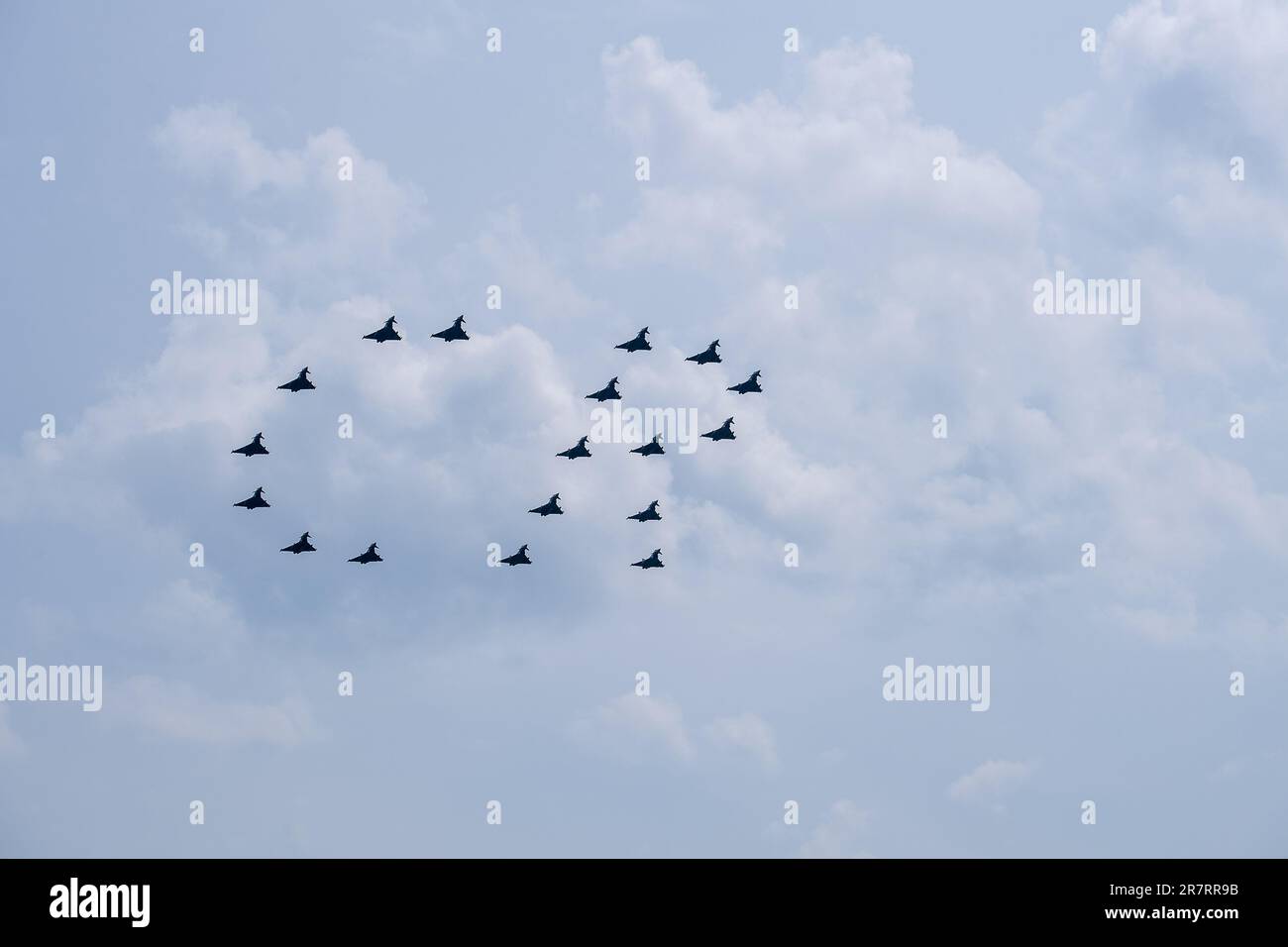 Kings birthday flypast 2023 hi-res stock photography and images - Alamy