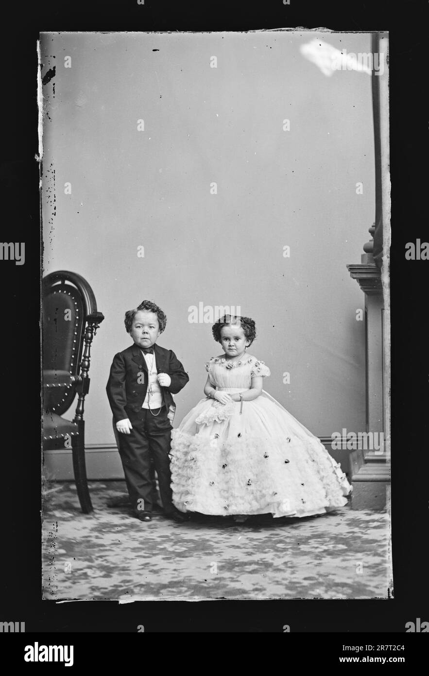 G.W.M. Nutt and Minnie Warren c. 1860-1870 Stock Photo - Alamy