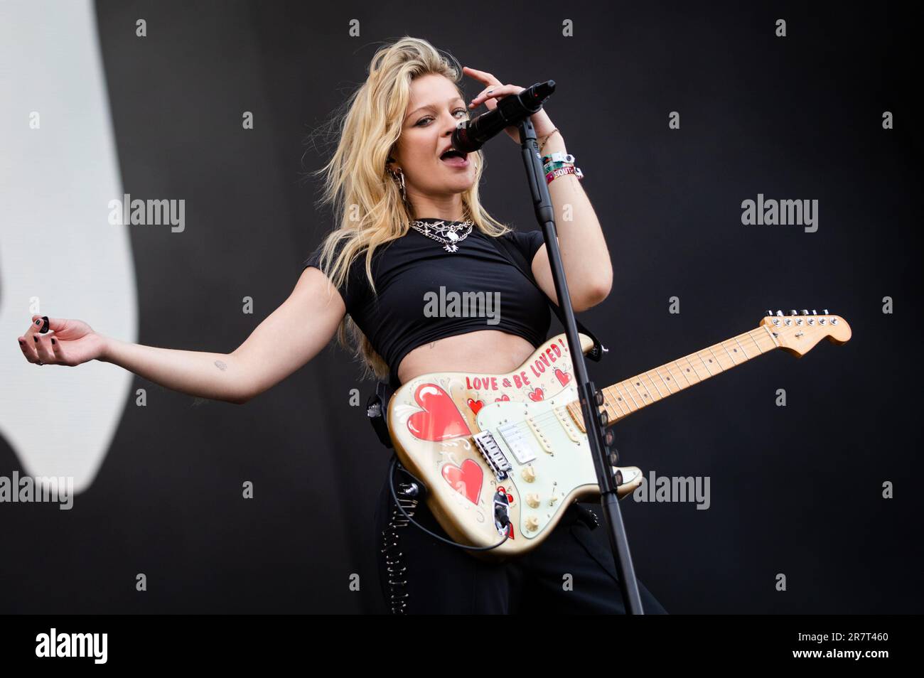 Neuhausen Ob Eck, Germany. 17th June, 2023. Singer Dylan plays at the ...