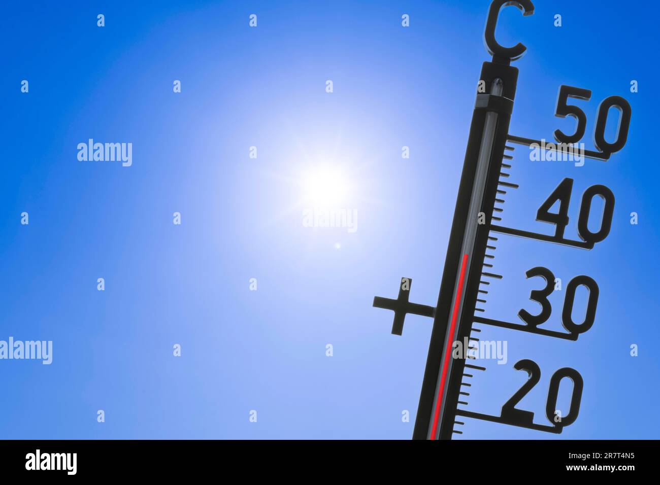 Symbolic image, global warming, thermometer in front of sun, heat wave ...