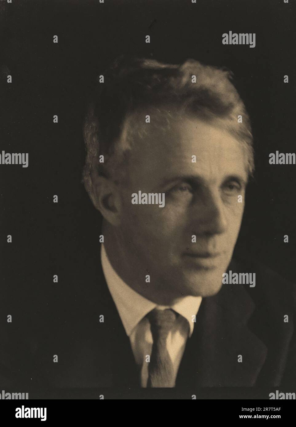 Robert Frost 1929 Stock Photo - Alamy