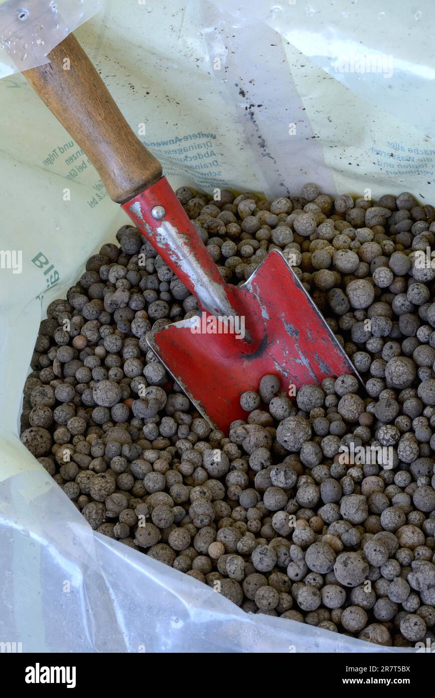 Expanded clay hi-res stock photography and images - Alamy