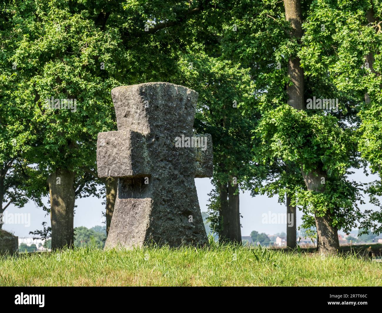 The image is of the symbolic Iron Cross at the First World War German ...