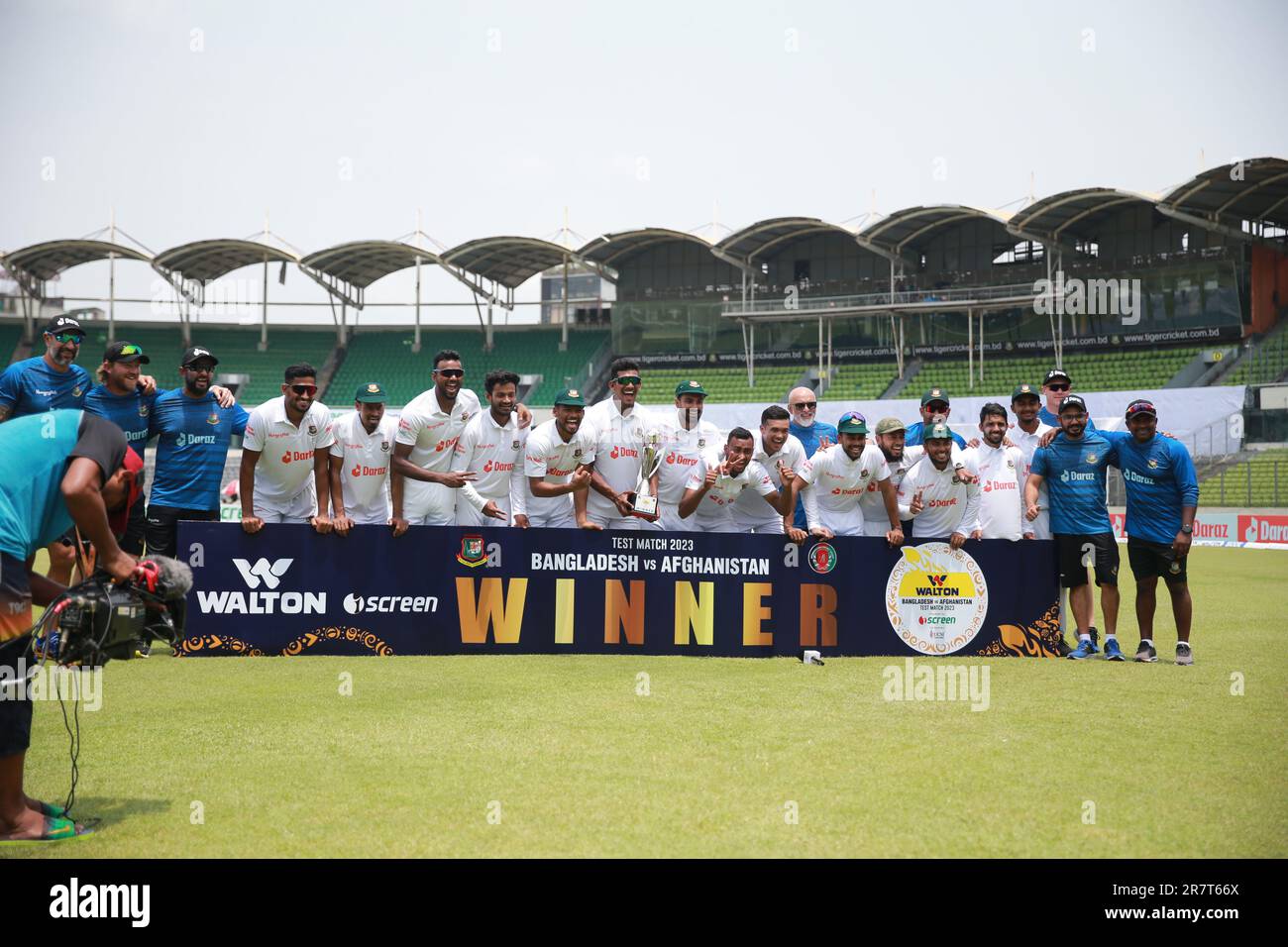 Bangladesh Test Team posses for photographs as Bangladesh-Afghanistan ...