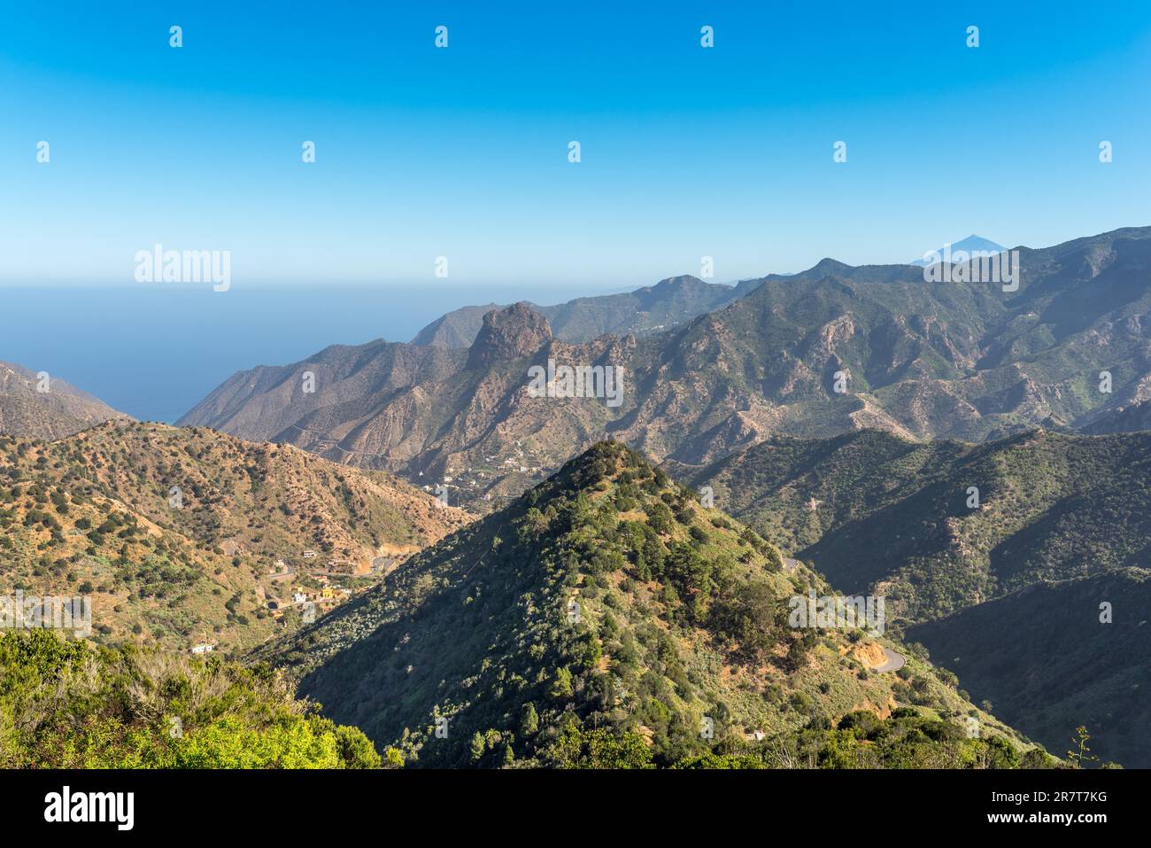 Volcanic neck hi-res stock photography and images - Alamy