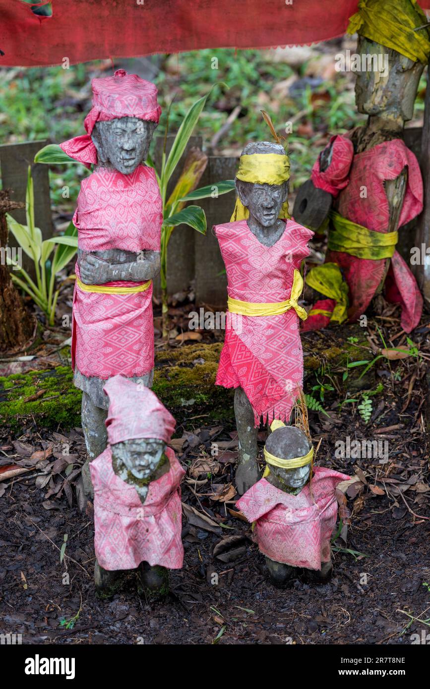 Ancestor figure family in a garden of the Sarawak Cultural Village. It ...