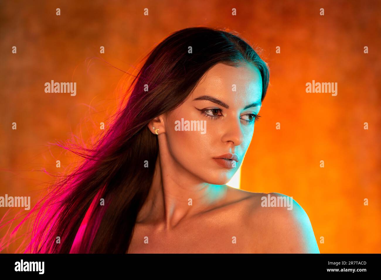 Hairstyle portrait teenager hi-res stock photography and images - Alamy