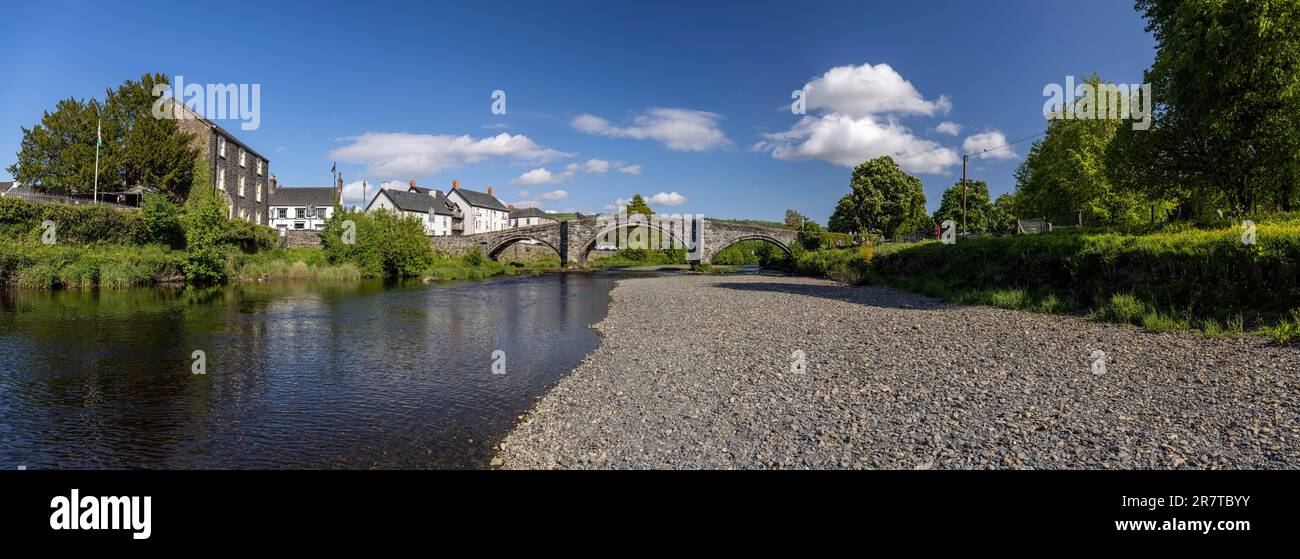 Pont Fawr (Inigo Jones Bridge) over the River Conwy, LlaNordrhein ...