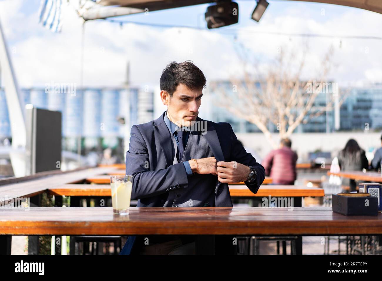 Check and sit hi-res stock photography and images - Alamy