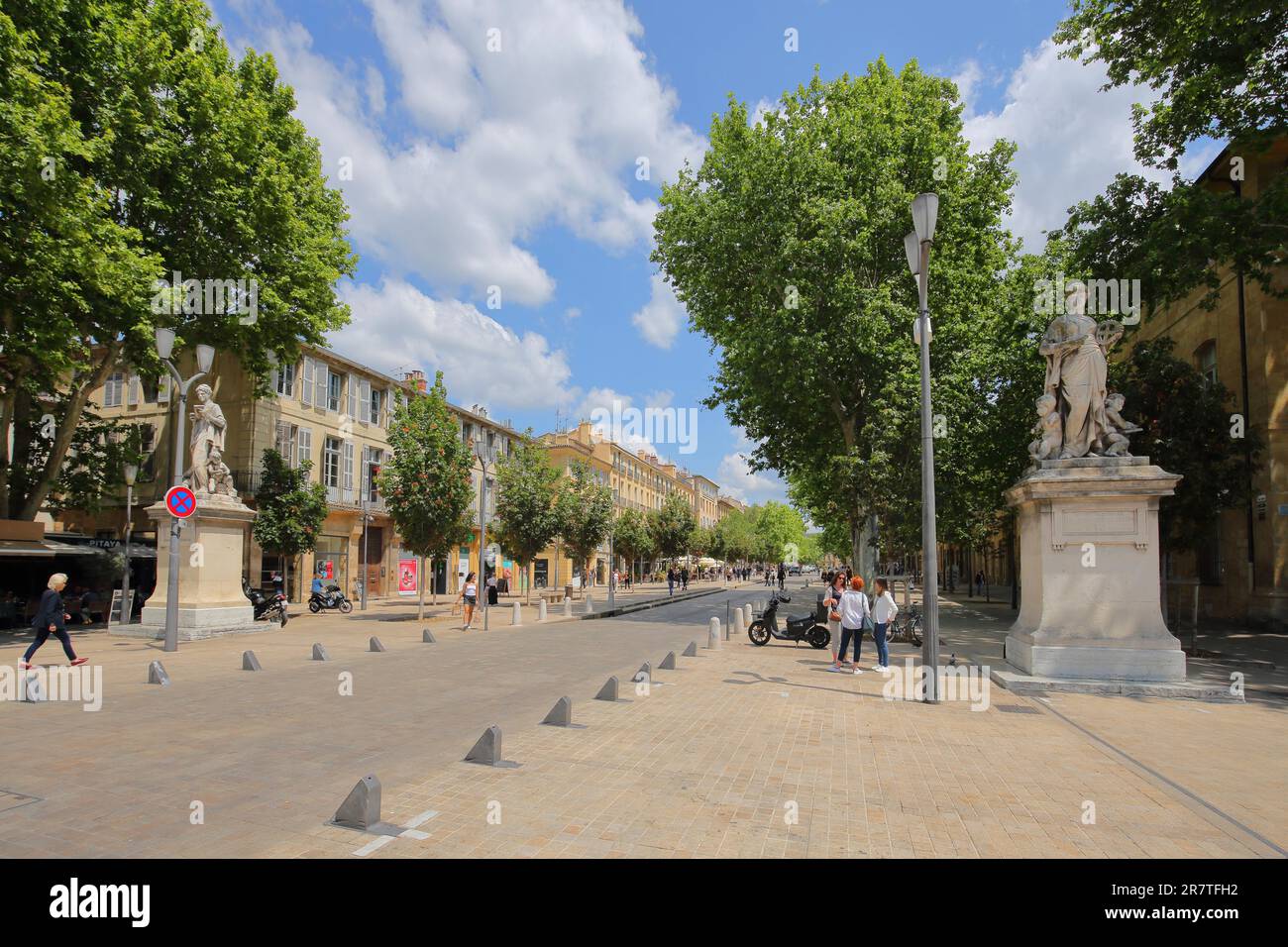Cours mirabeau hi-res stock photography and images - Alamy