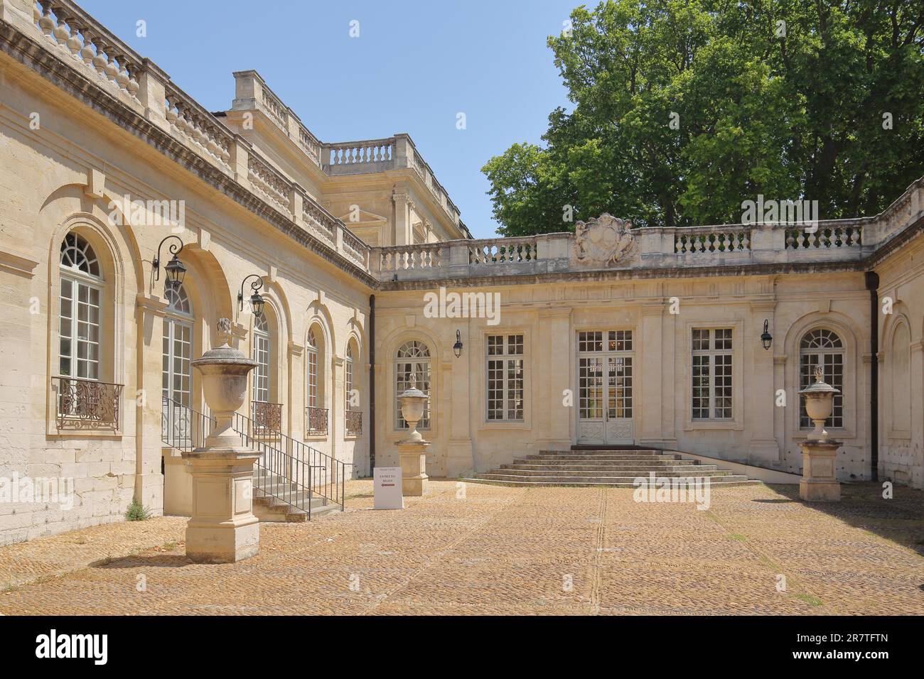 Courtyard with lidded vases from the baroque building of the Musee ...