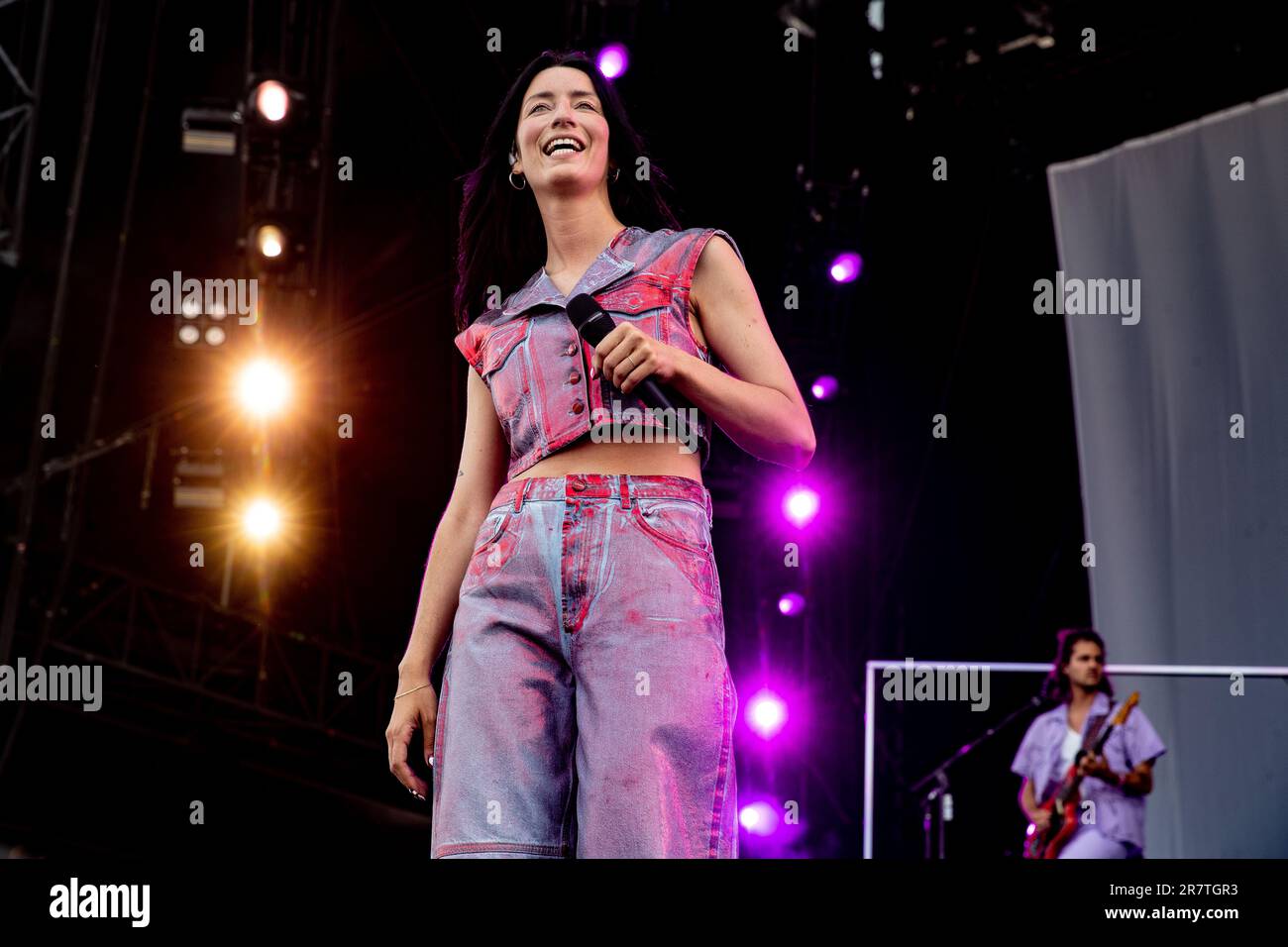 LANDGRAAF - The Dutch pop group Ronde with lead singer Rikki Borgelt ...