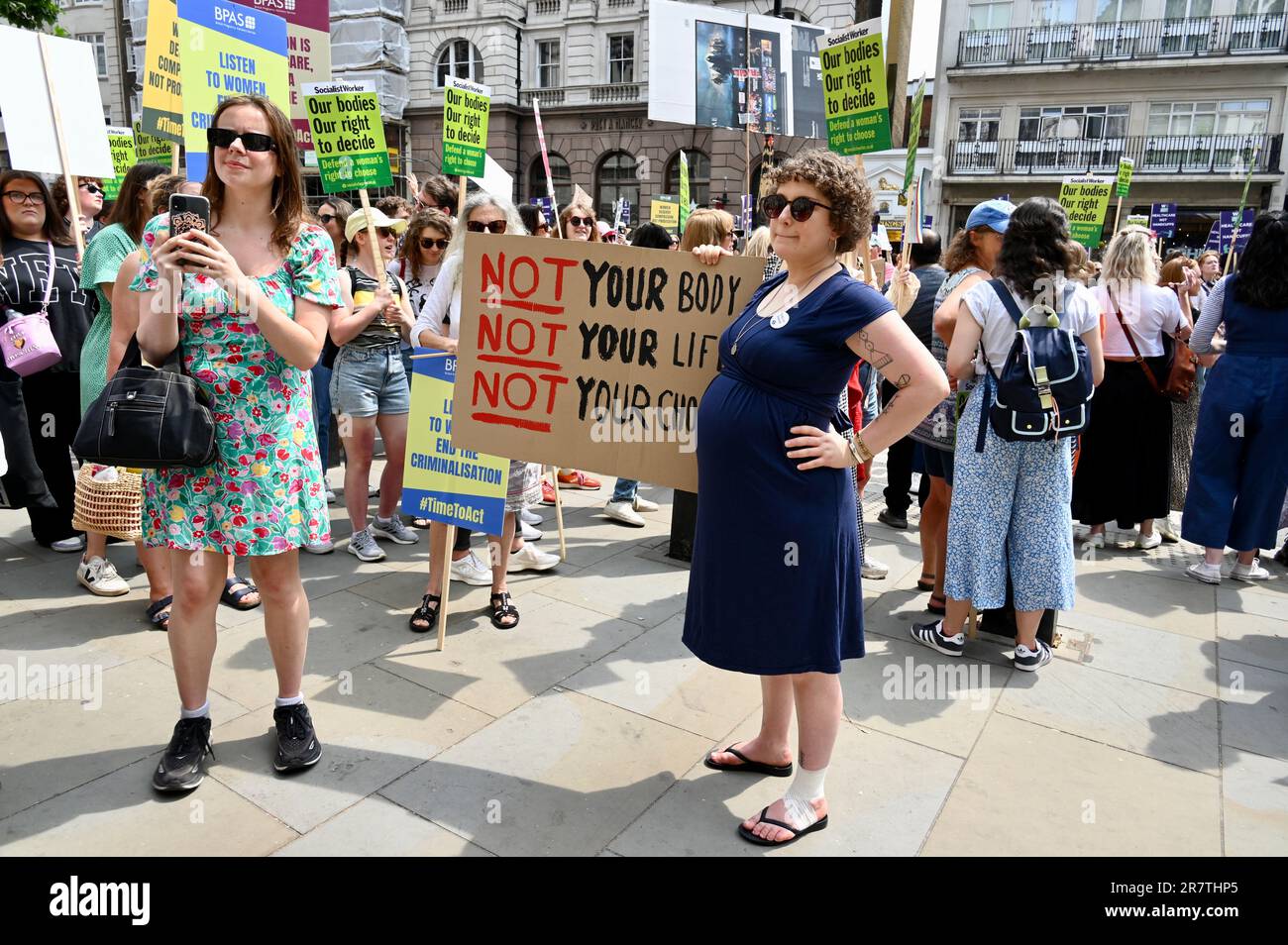 Womans equality party hi-res stock photography and images - Alamy