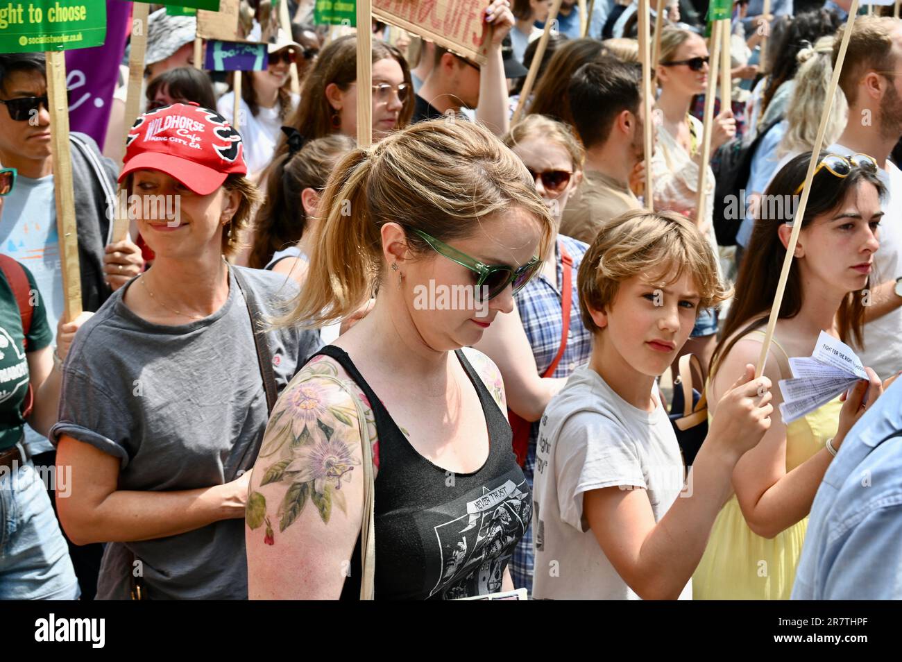 Womans equality party hi-res stock photography and images - Alamy