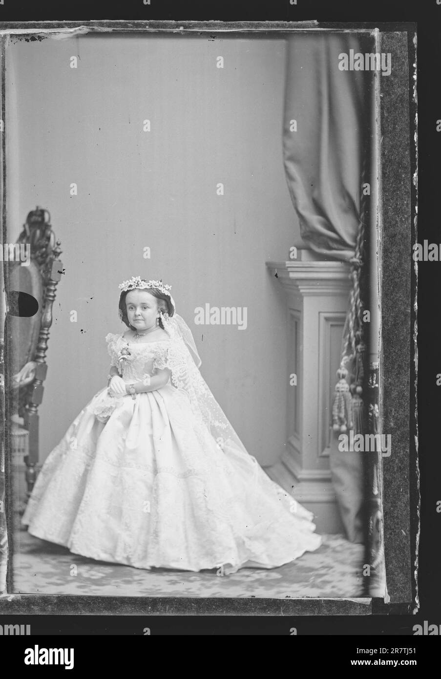 Lavinia warren hi-res stock photography and images - Alamy