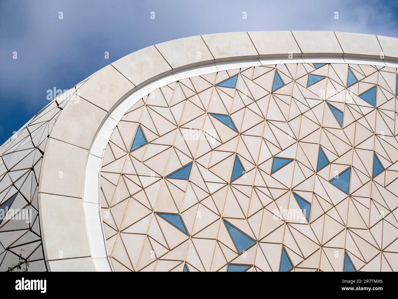Education City Mosque, Minaretein building, Al Rayyan, Doha, Qatar ...