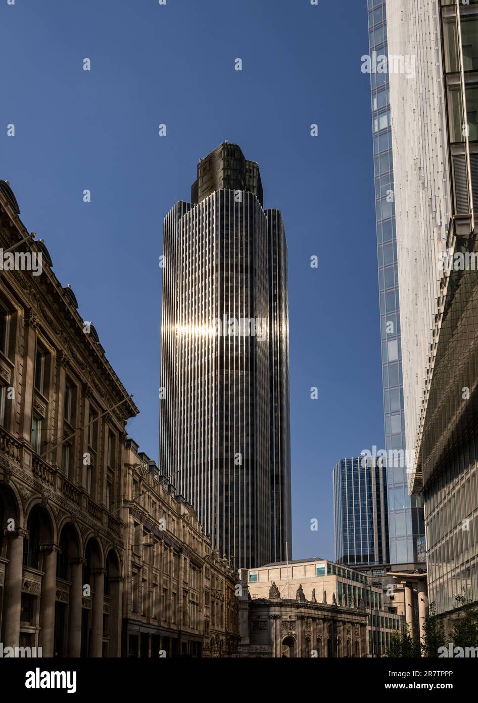 London, UK: Tower 42, a skyscraper in the City of London. Seen from ...