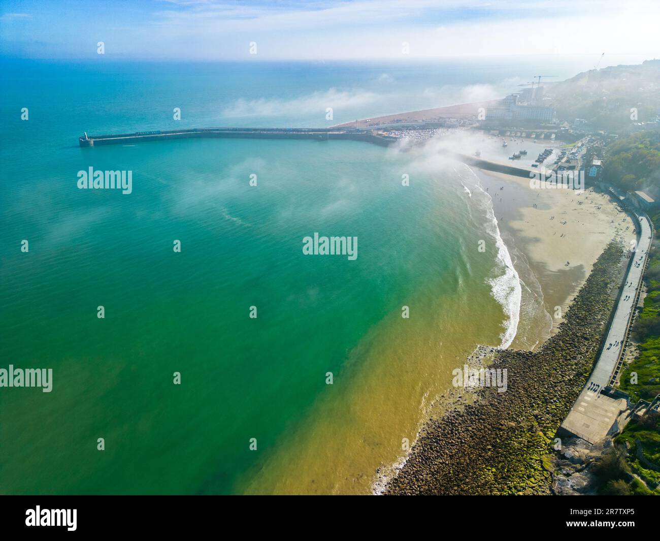 Folkestone uk aerial hi-res stock photography and images - Alamy