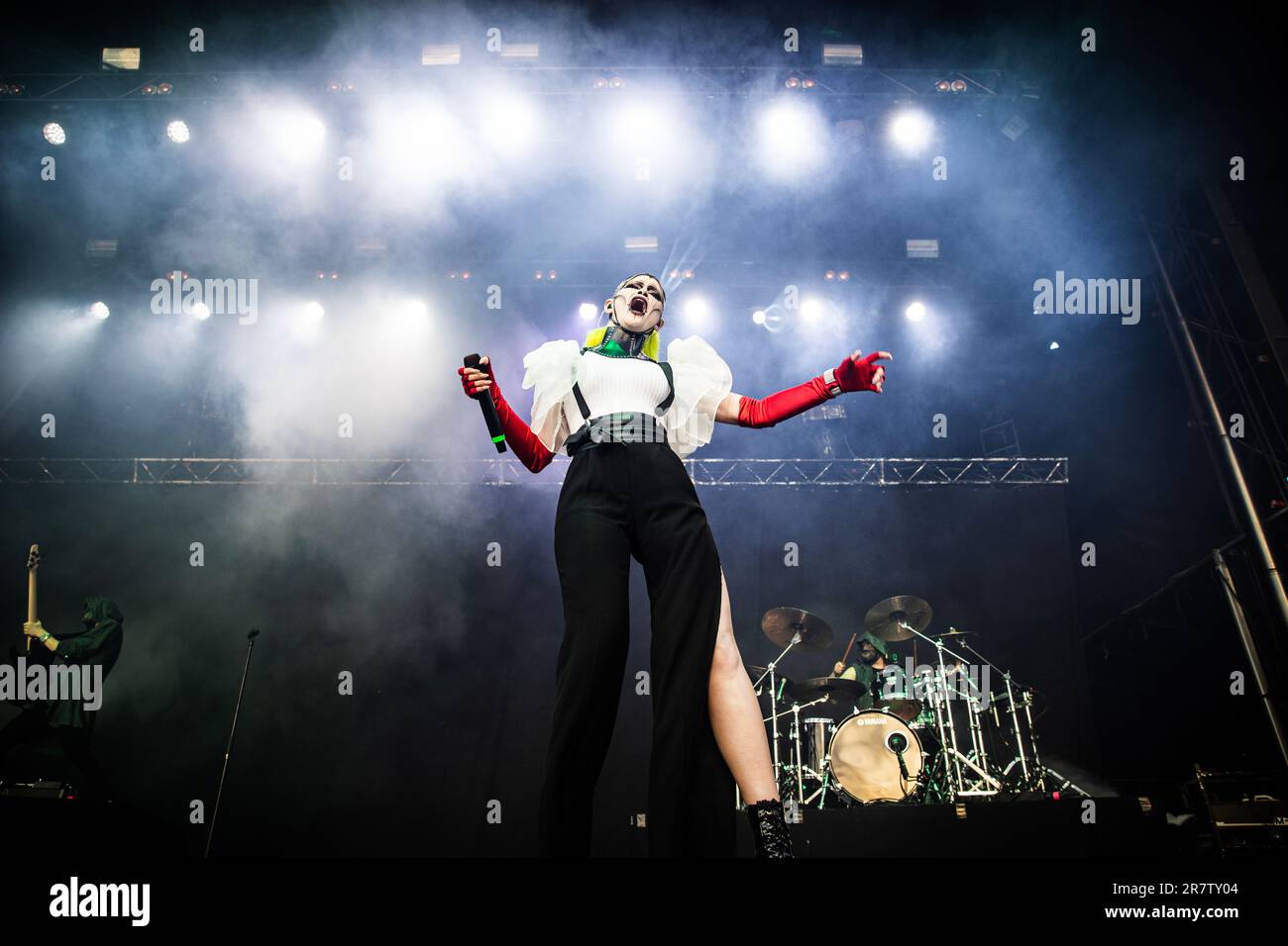 Skynd band hi-res stock photography and images - Alamy