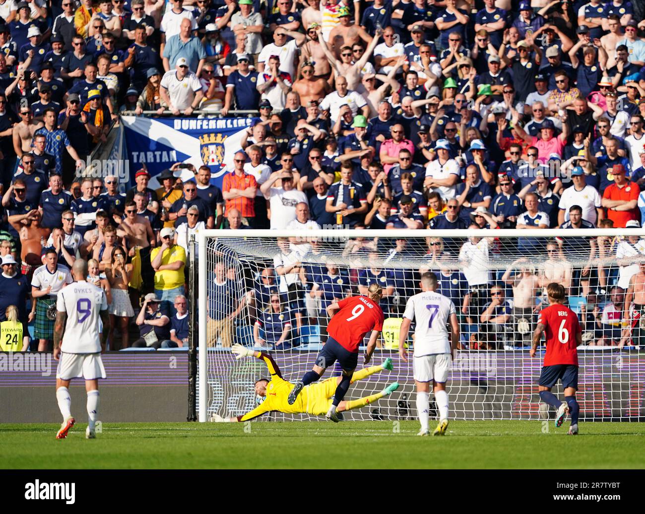 haaland-goal-2024-hi-res-stock-photography-and-images-alamy