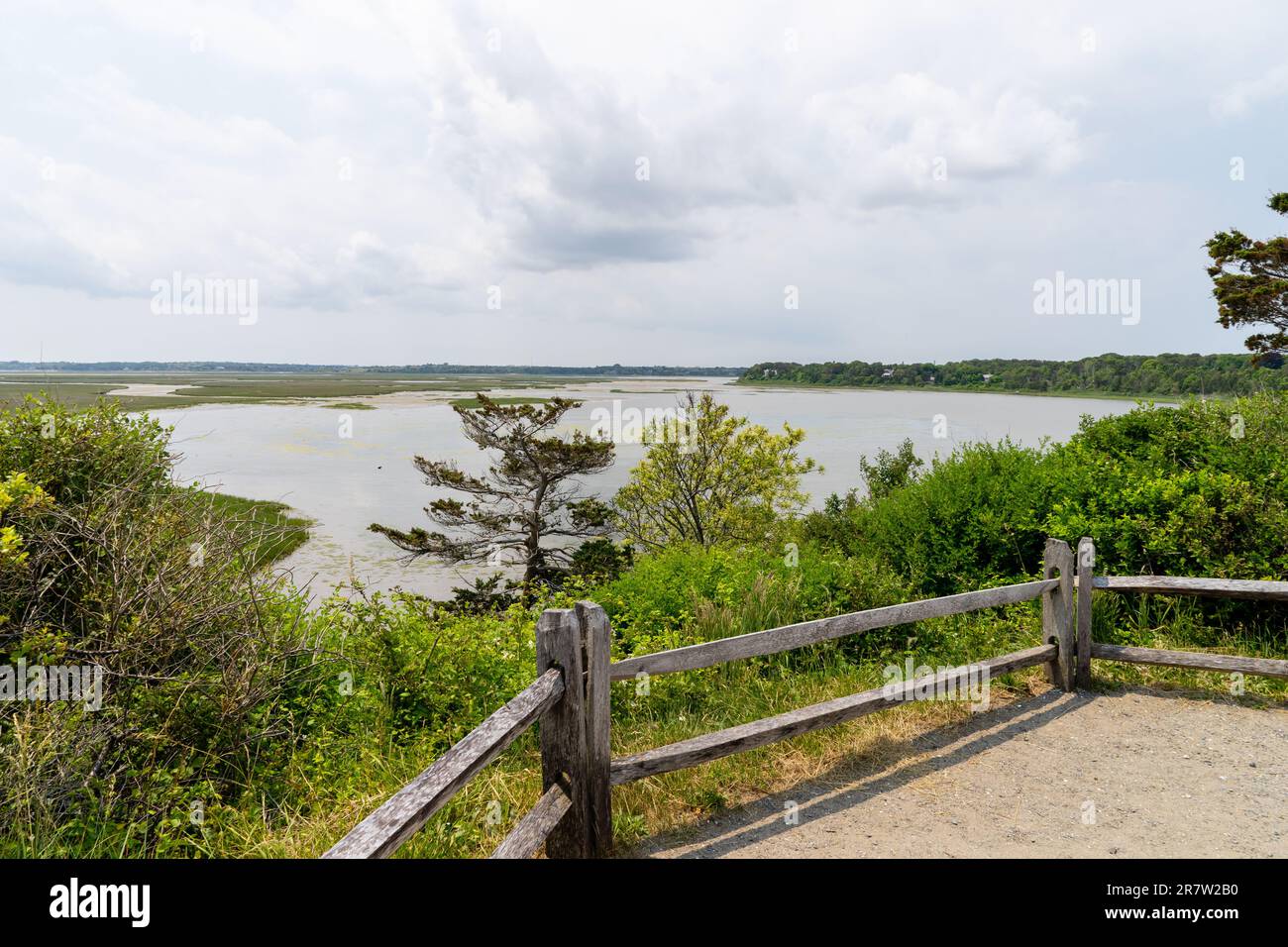 Cape cod massachusetts salt pond hi-res stock photography and images ...