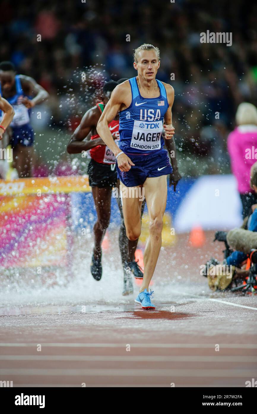 Evan Jager participating in the 3000 Metres Steeplechase at the World ...