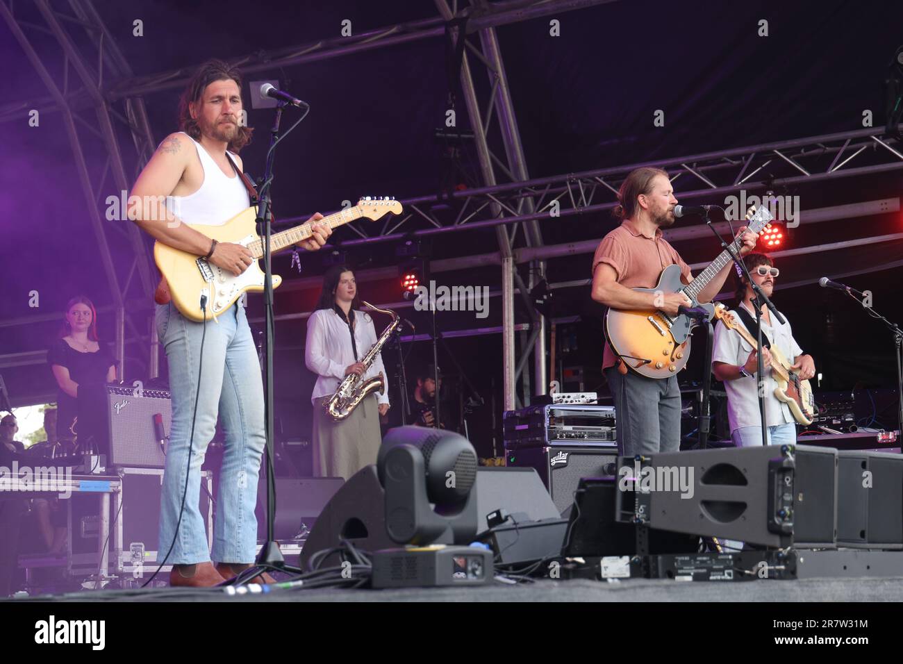 The teskey brothers 2023 hi-res stock photography and images - Alamy