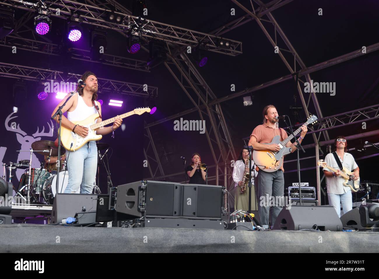 The teskey brothers 2023 hi-res stock photography and images - Alamy