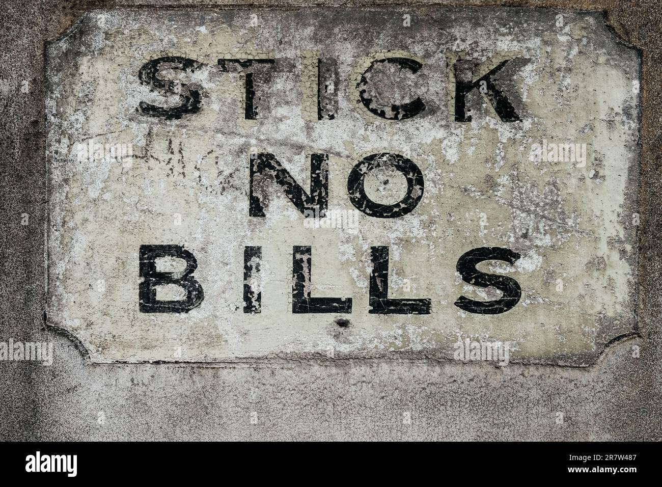 Stick No Bills Stock Photo - Alamy