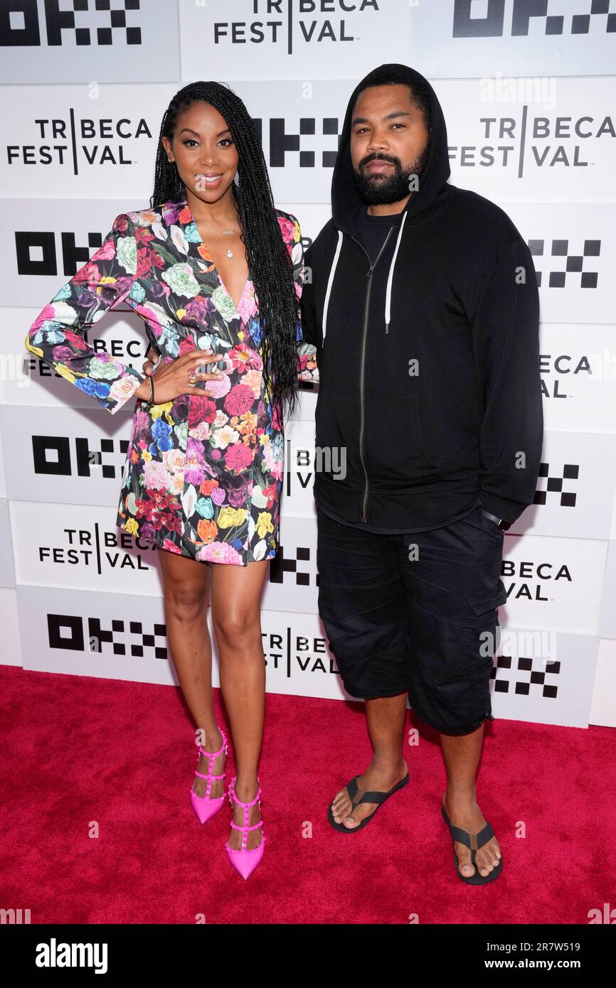 Codie Elaine Oliver and Tommy Oliver attend the premiere of "The ...