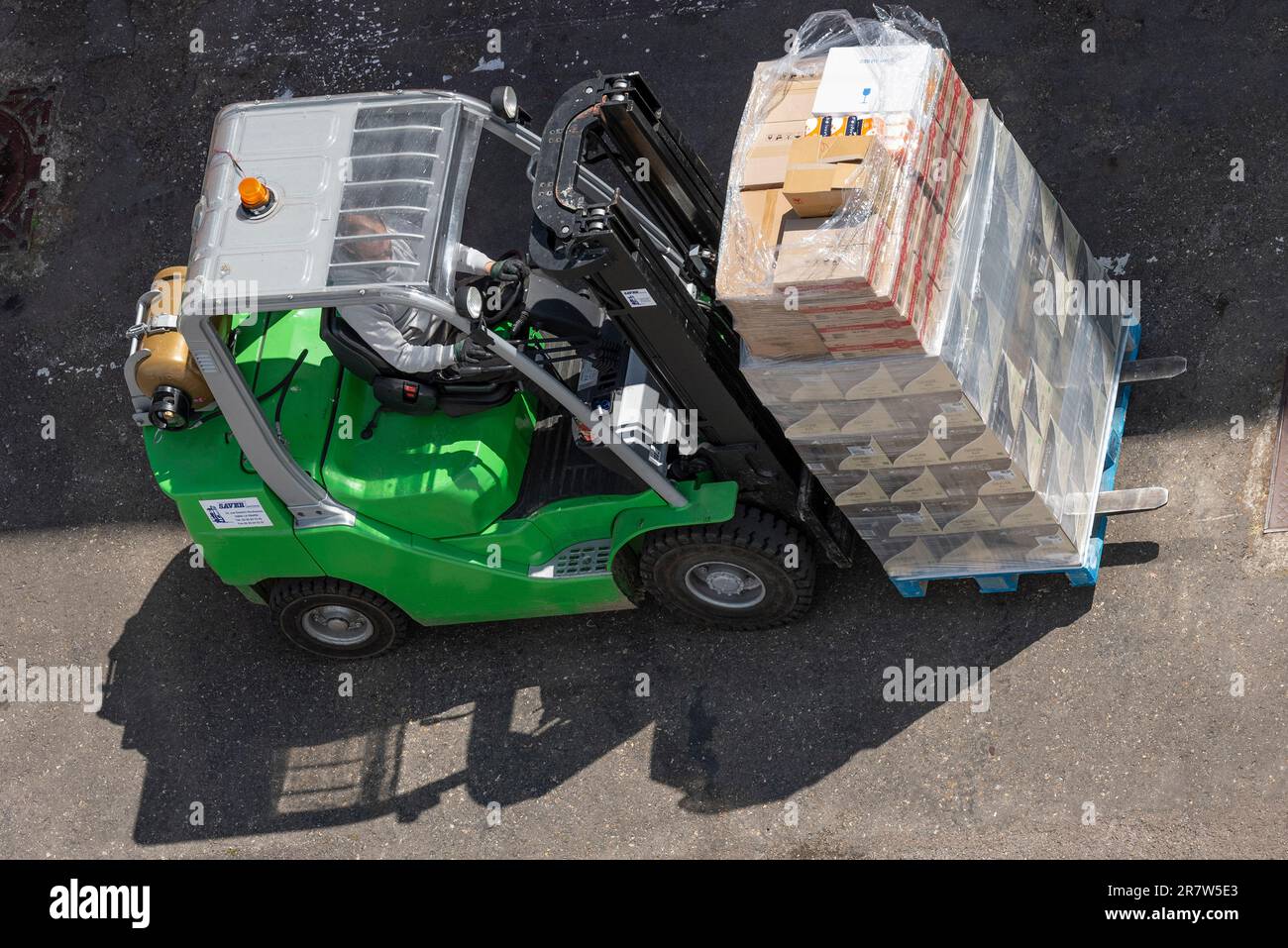 Le Havre, France, Forklift truck powered by LPG loading ships supplies ...