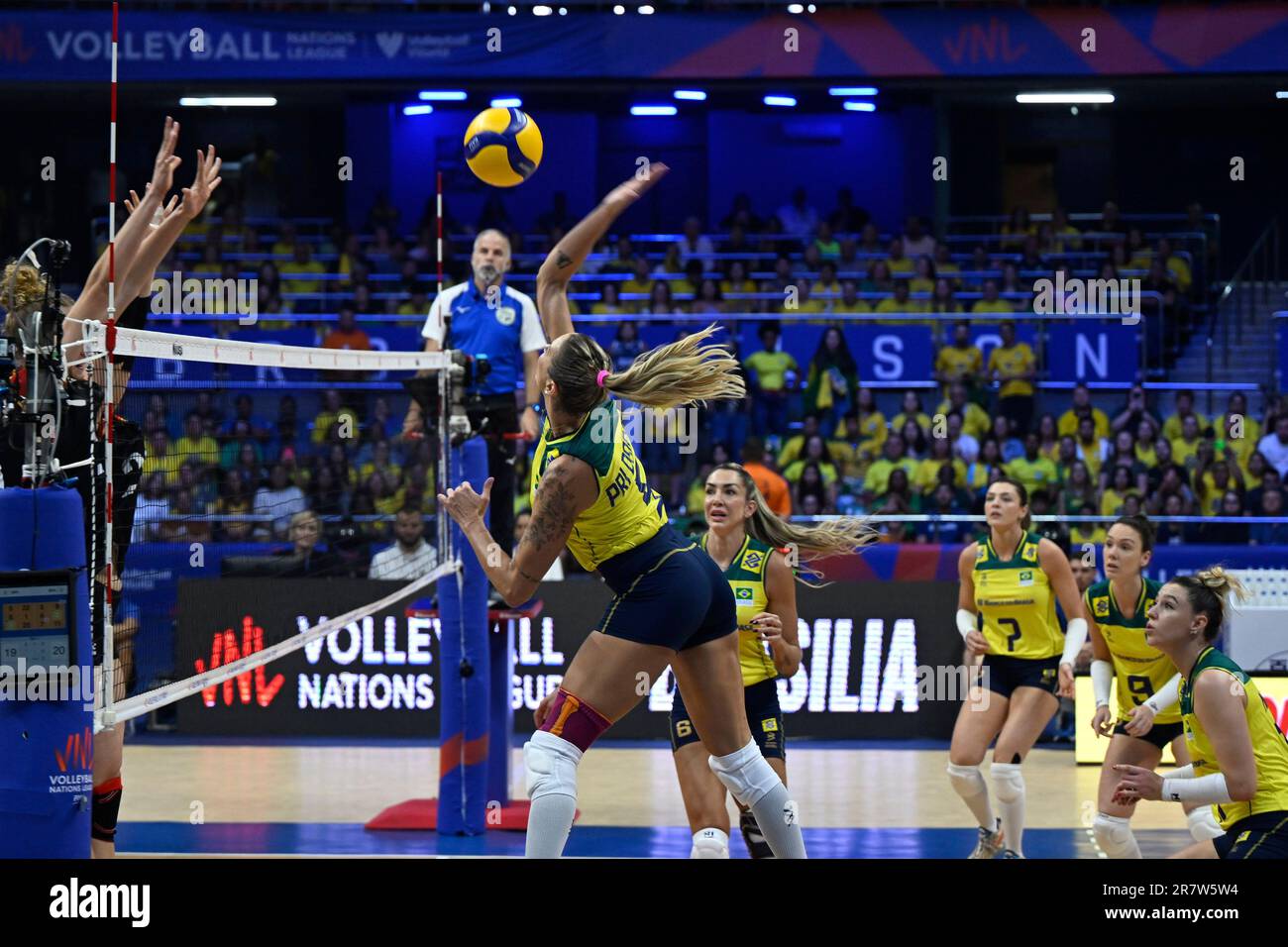 DF - BRASILIA - 06/17/2023 - LEAGUE OF THE WOMEN'S VOLLEYBALL NATIONS ...