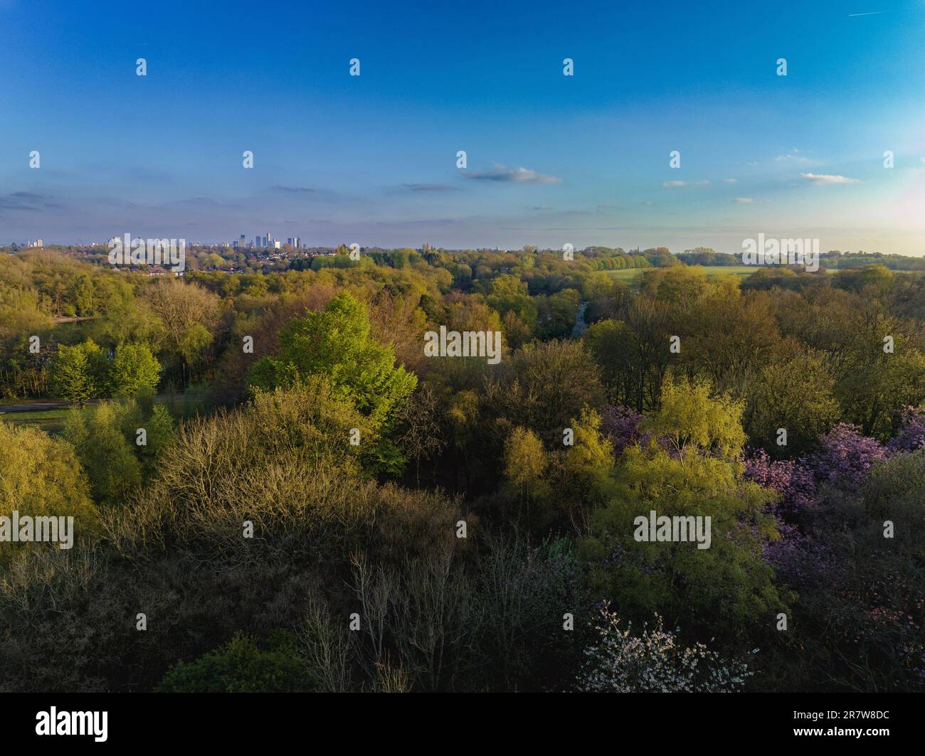 Manchester heaton park hi-res stock photography and images - Alamy