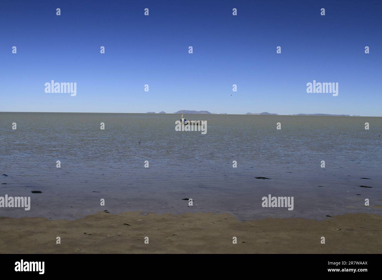 Lago Popo, Bolivia Stock Photo - Alamy