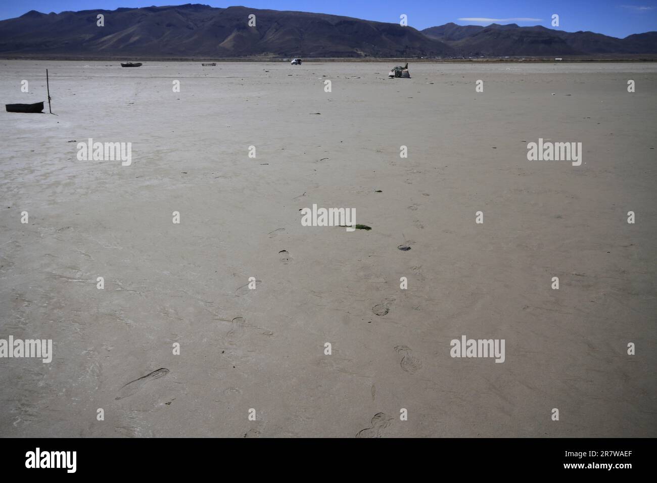 Lago Popo, Bolivia Stock Photo - Alamy