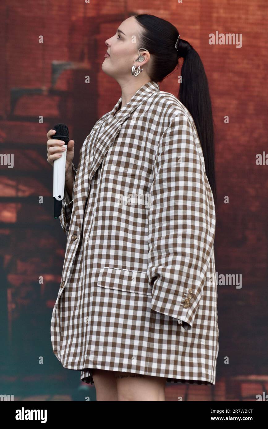 Anne newport hi-res stock photography and images - Alamy