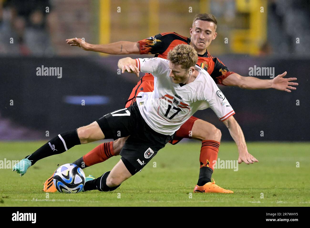 BRUSSELS - (lr) Timothy Castagne of Belgium, Florian Kainz of Austria ...
