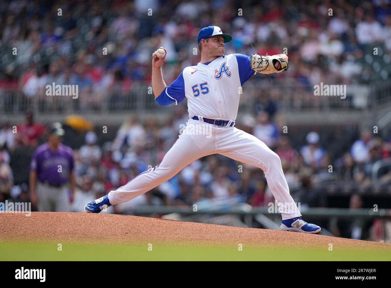 Atlanta Braves starting pitcher Bryce Elder delivers in the first ...