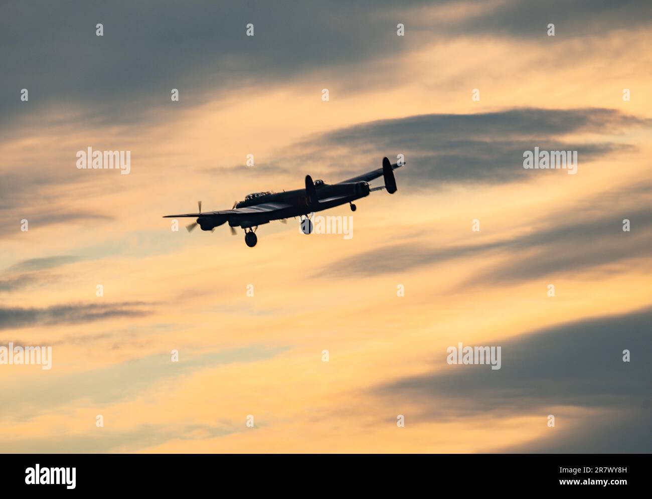 The Battle of Britain Memorial Flight Lancaster returns to RAF ...
